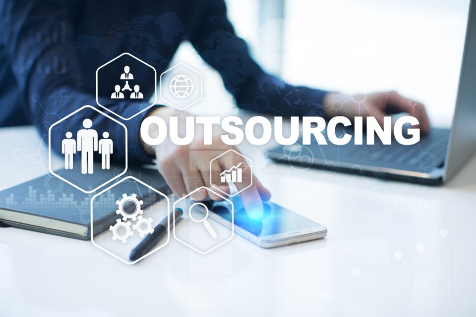 Should You Outsource HR? | Confie