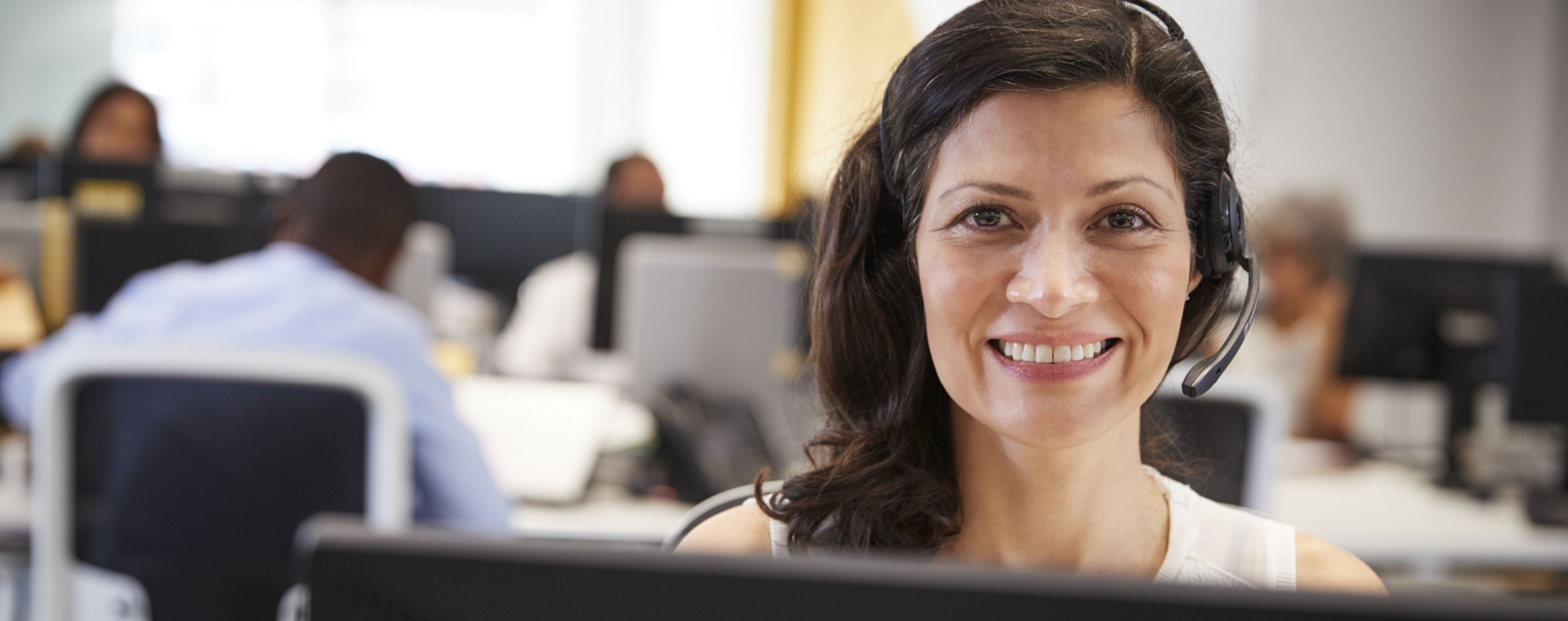 What is a BPO Call Center and What Does It Do? | Confie